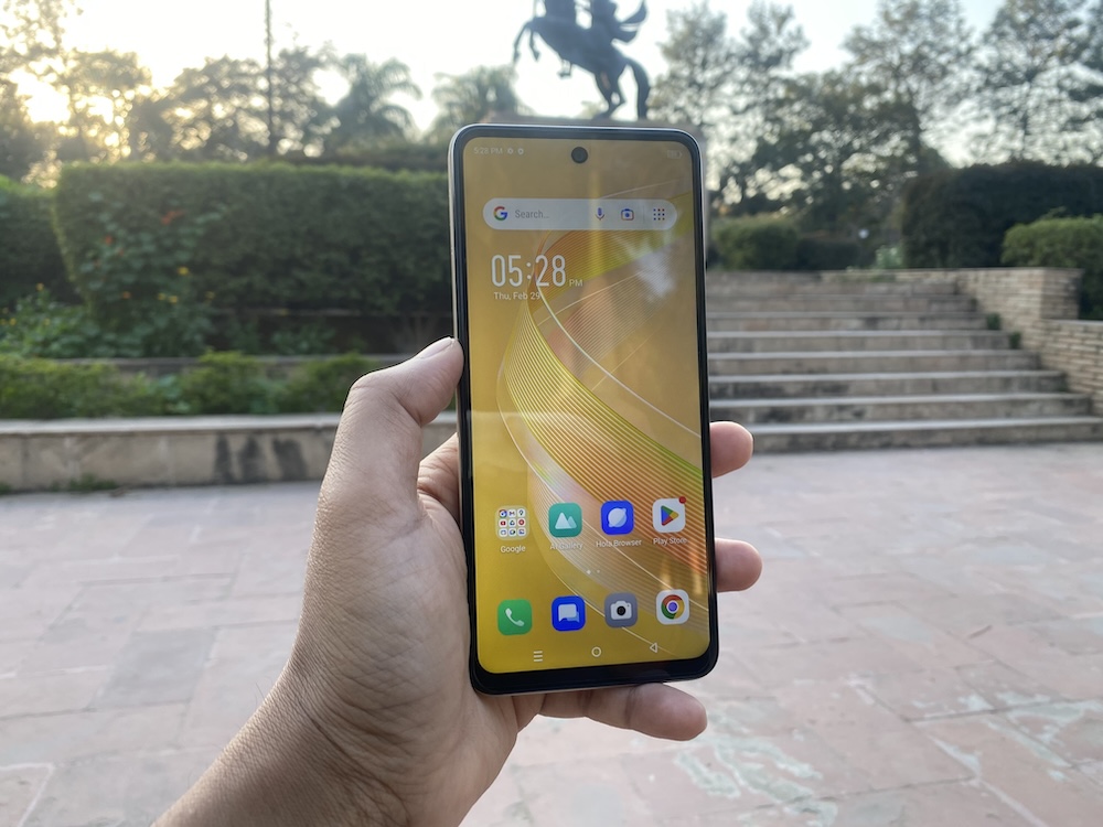 Infinix Smart 8 Plus with 6.6-inch 90Hz display, Helio G36 SoC, 6000mAh ...
